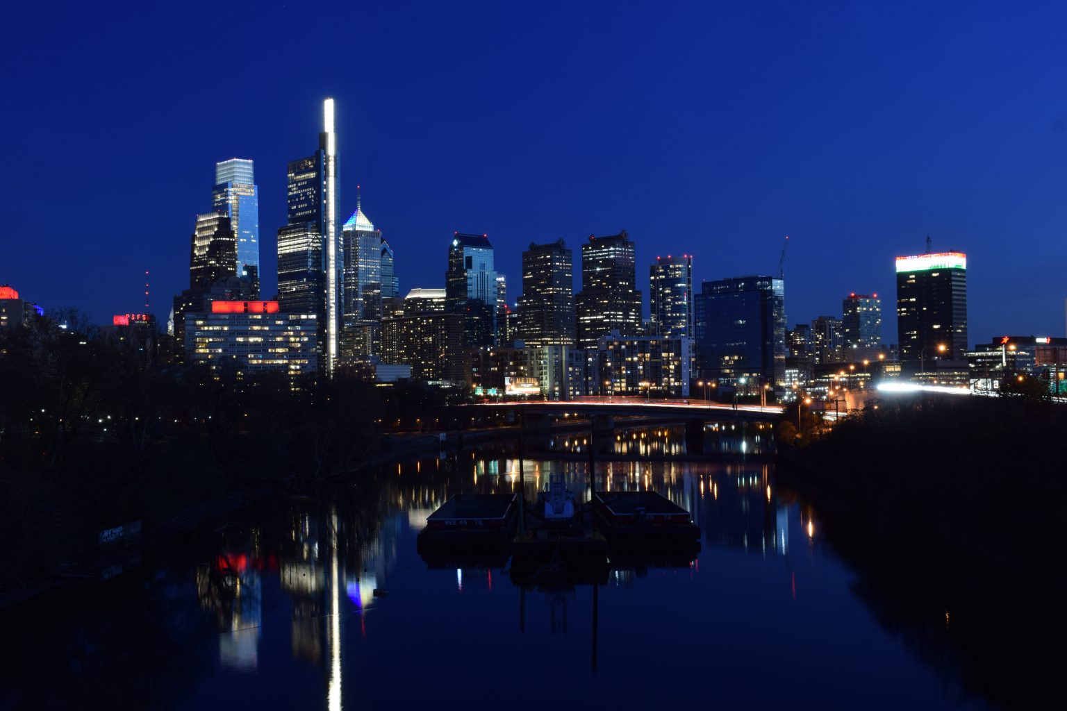 Crown Lights Restored Atop the PECO Building at 2301 Market Street in ...