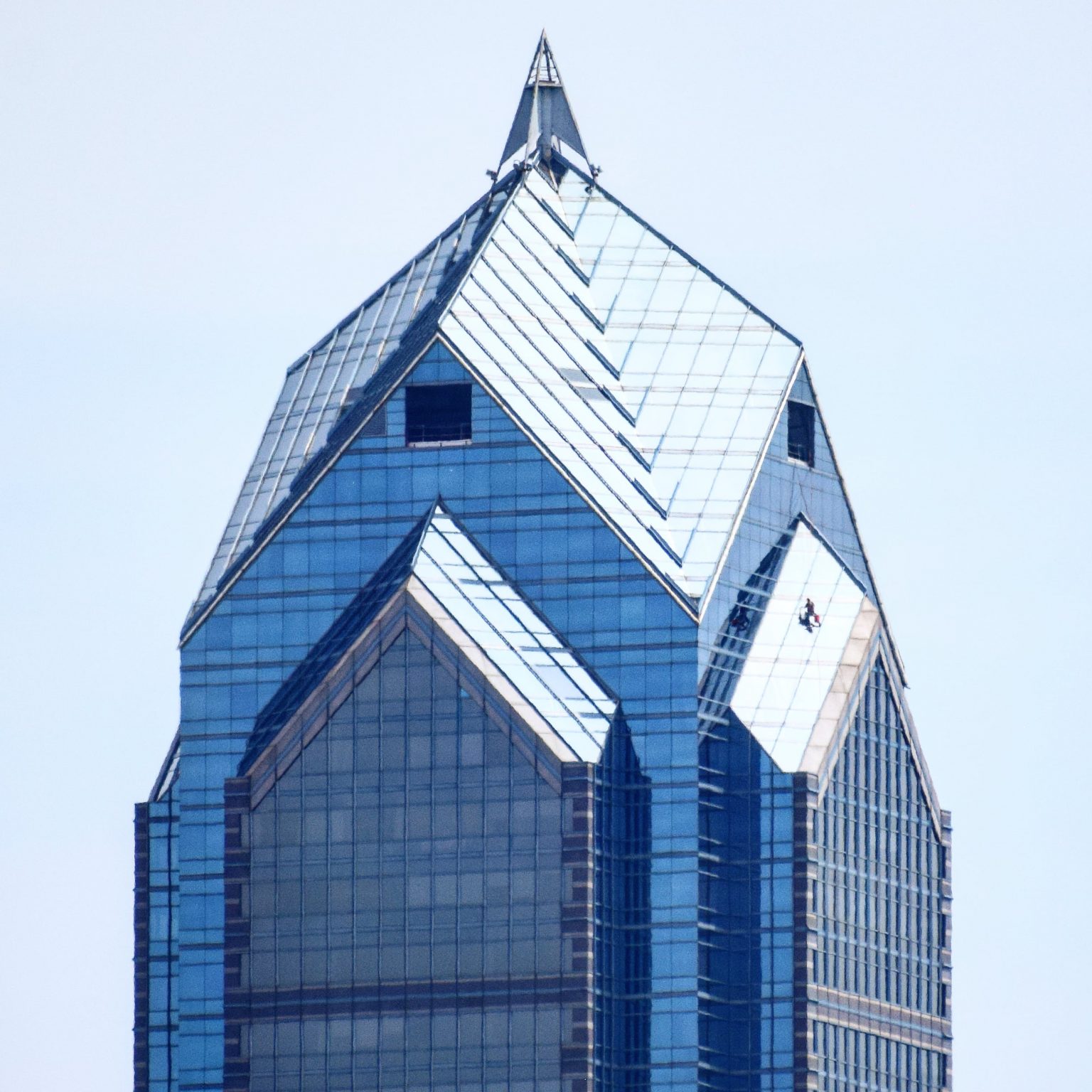 Observing the Construction of Two Liberty Place - Philadelphia YIMBY