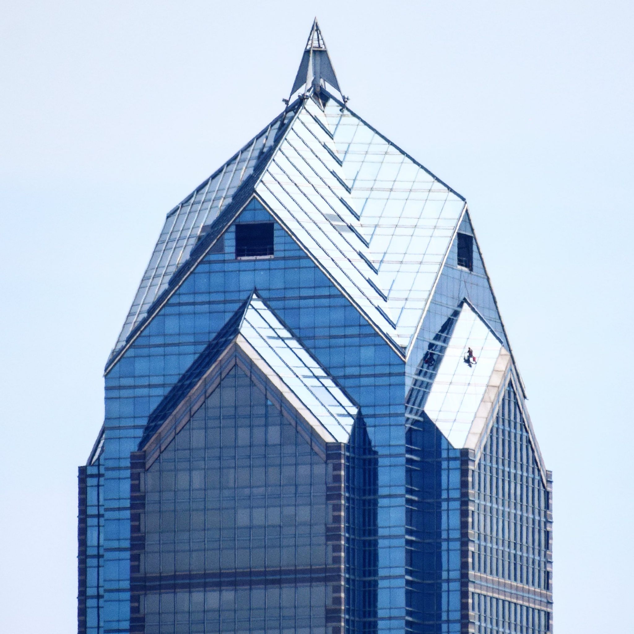 Observing the Construction of Two Liberty Place - Philadelphia YIMBY