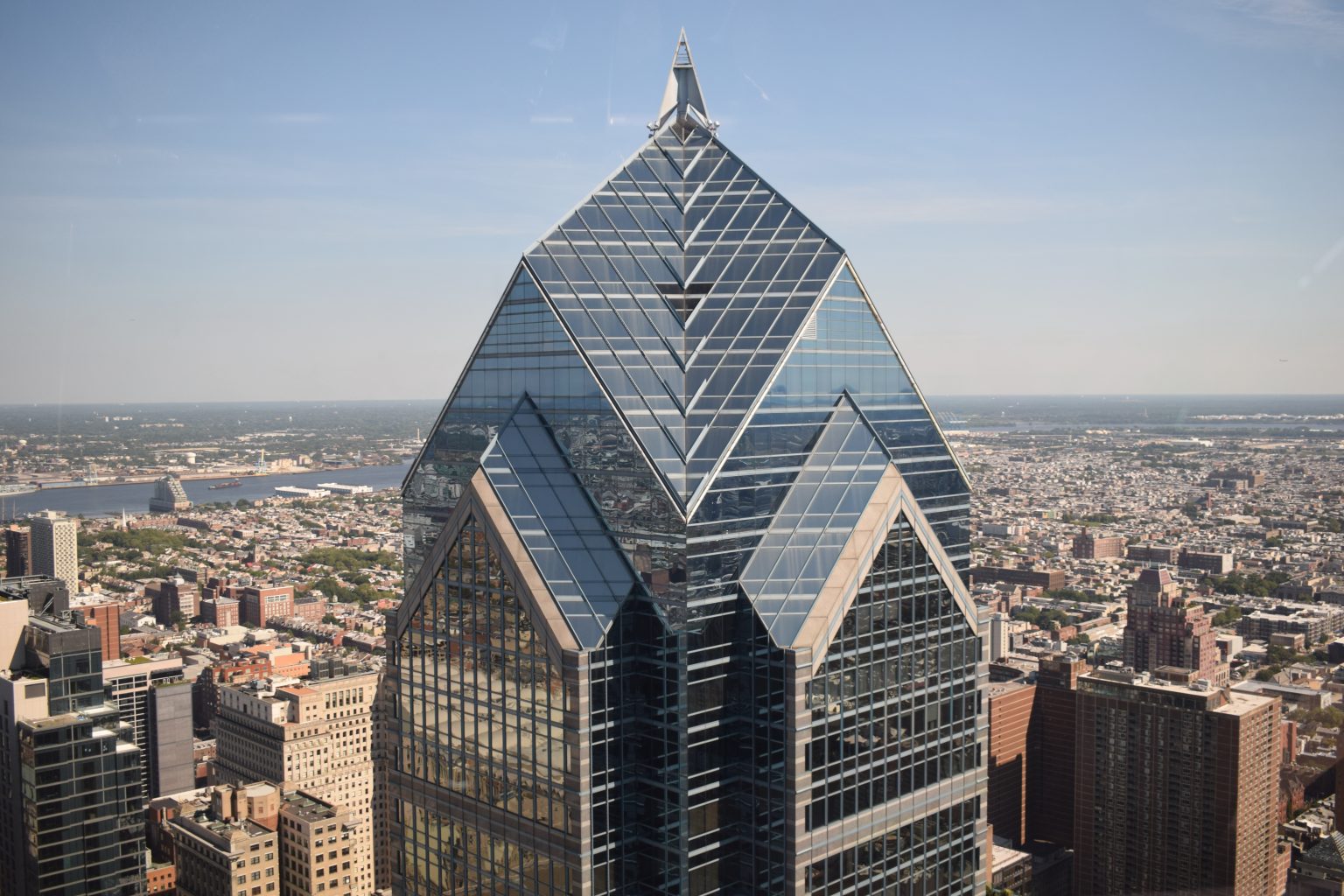 Toward the Blue Yonder: Comparing Views from the Tallest Skyscrapers on ...