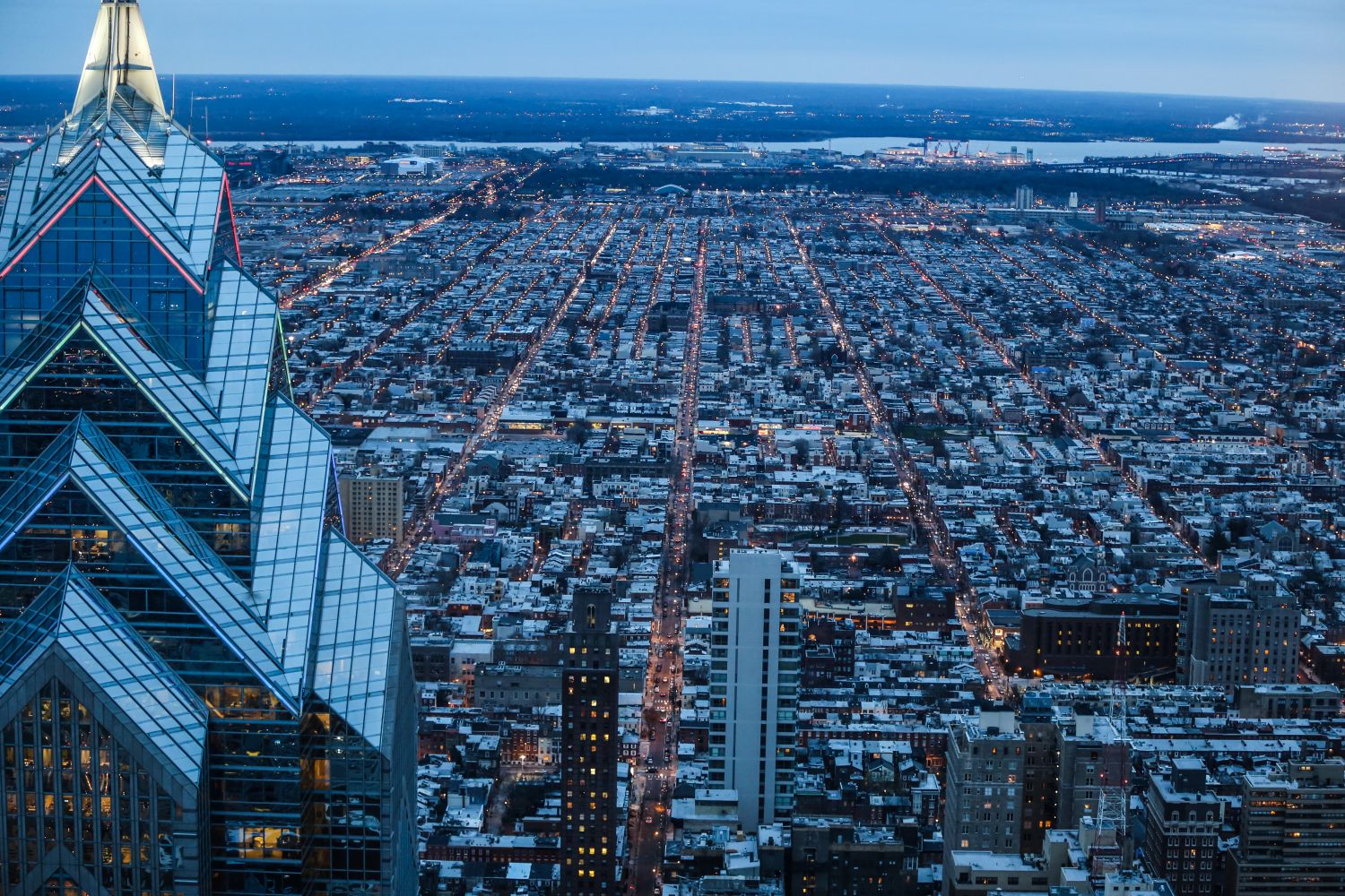 Toward the Blue Yonder: Comparing Views from the Tallest Skyscrapers on ...