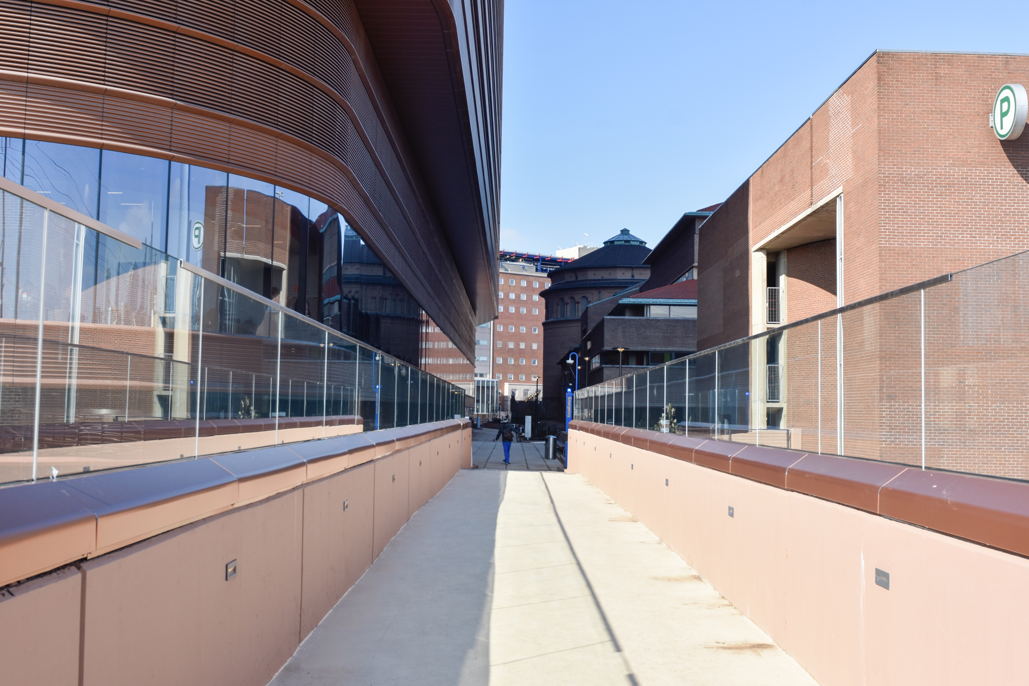 Pedestrian Bridge Opens to Public at Penn Medicine Pavilion in ...
