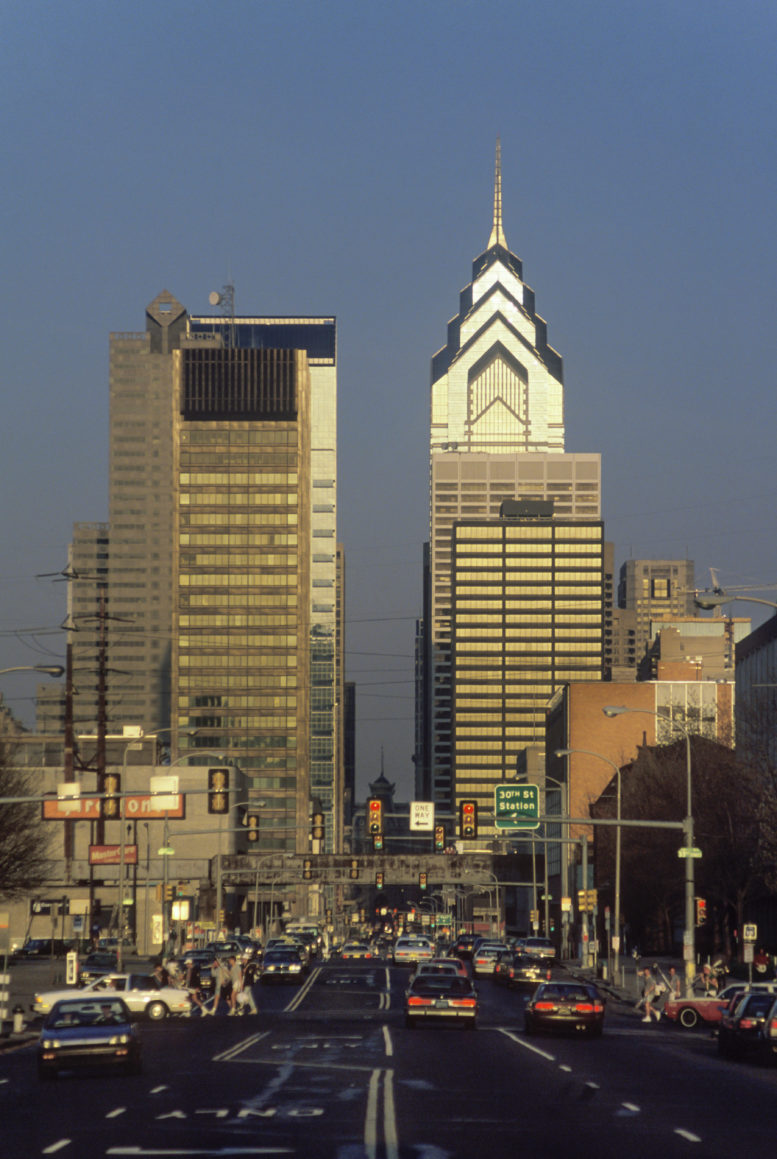 YIMBY Offers More Perspectives of One Liberty Place Shortly After ...