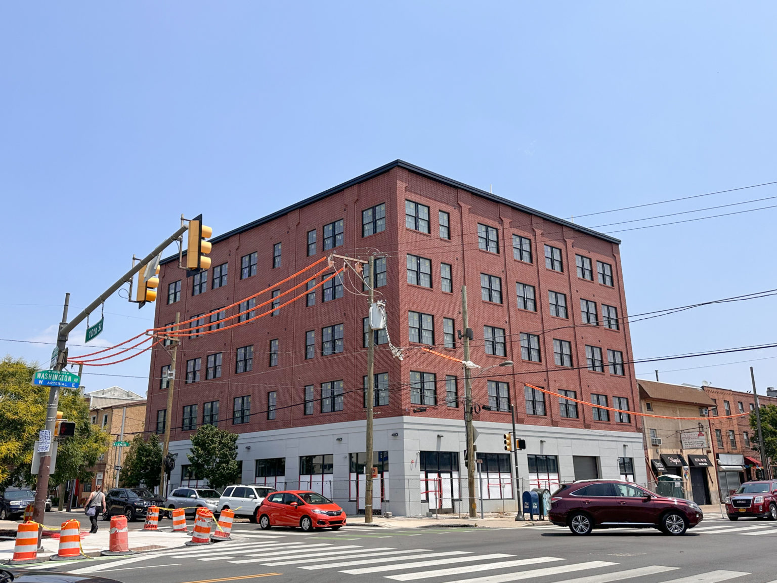 Construction Complete at 943-49 Washington Avenue in Bella Vista, South ...