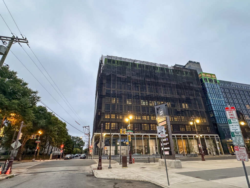 Construction Progresses at Broad and Washington at 1001 South Broad ...